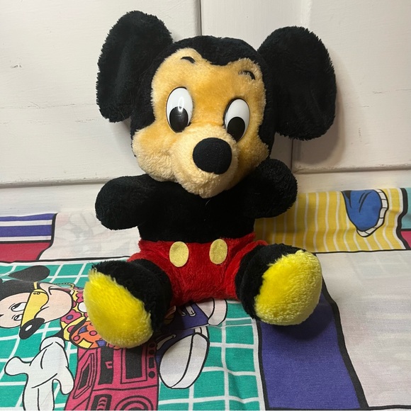 Disney | Toys | Vintage 97s Mickey Mouse Plush 10 Inch | Poshmark